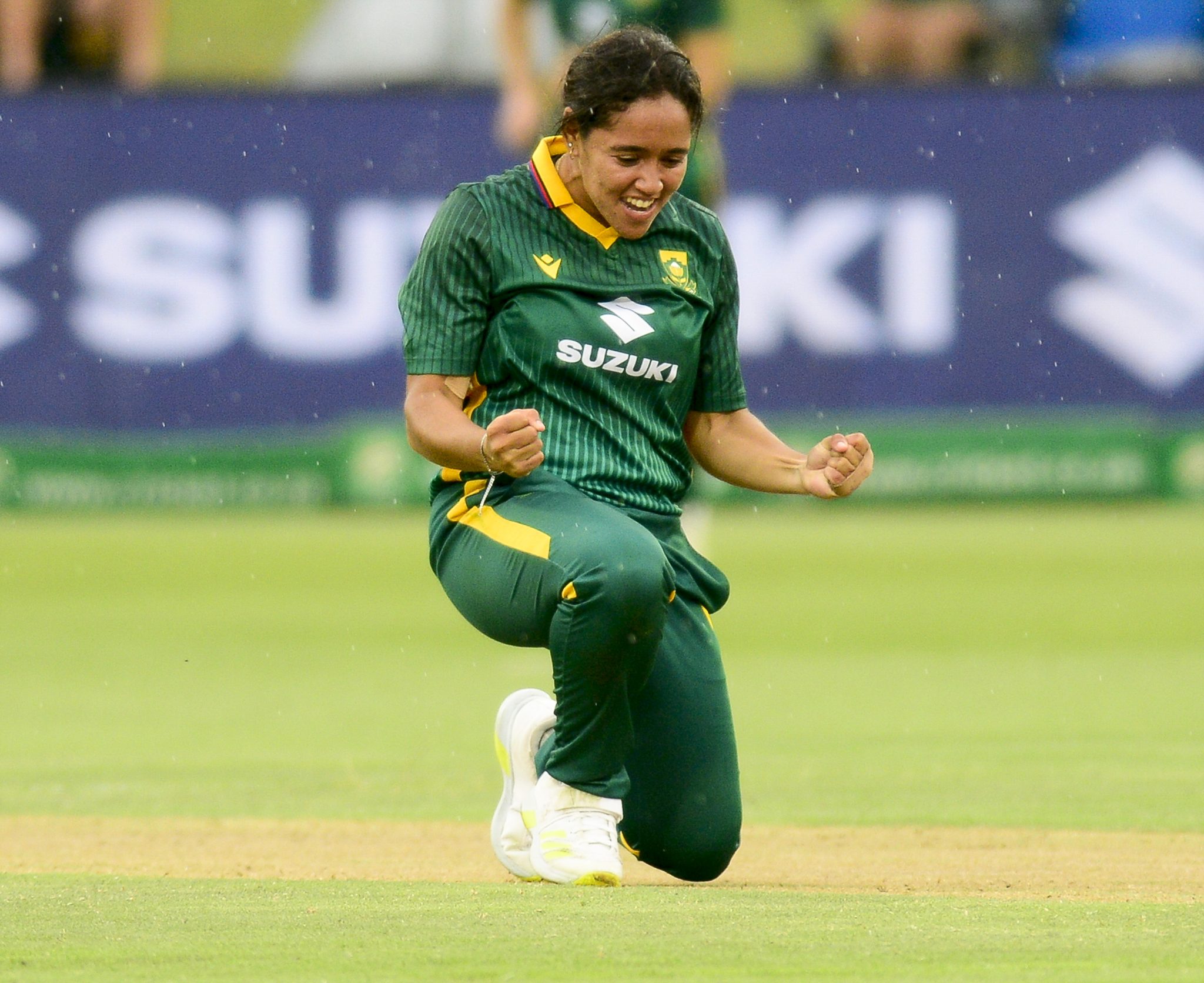PROTEAS WOMEN SEAL ODI SERIES AGAINST IRELAND IN HIGH-SCORING AFFAIR AT ST GEORGE’S PARK ...